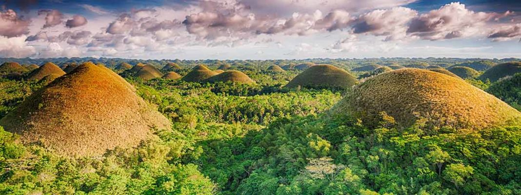 22 Famous Asian Landmarks and Monuments For 2026