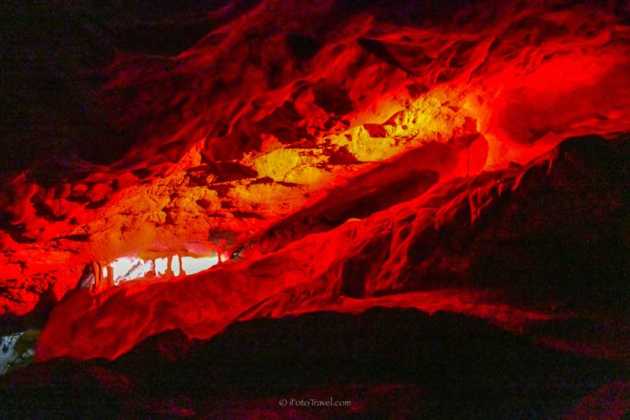 Capricorn Caves - What To Do And See in the Capricorn Caves