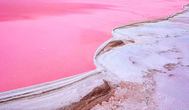 20 Amazing Pink Lakes Around The World (2026 )