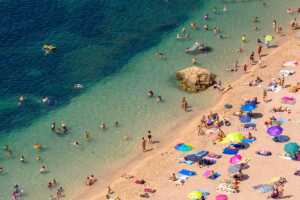 20 French Riviera Beaches For Your 2026 Bucket List