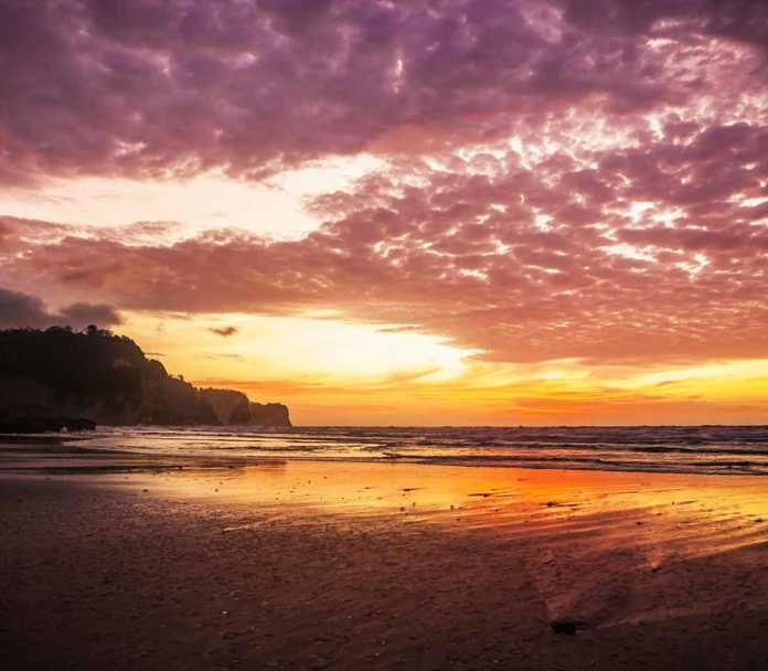 20 Incredible Ecuador Beaches To Explore In 2026