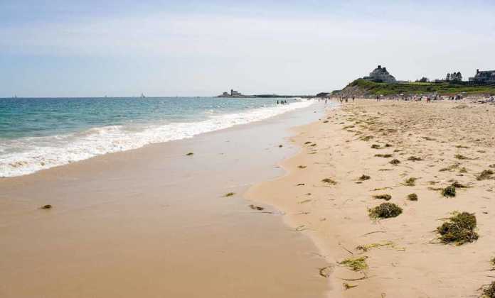 20 Rhode Island Beaches To Discover In 2026
