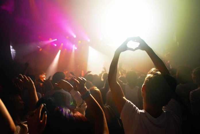 20 Things To Do In Hawaii At Night In 2026