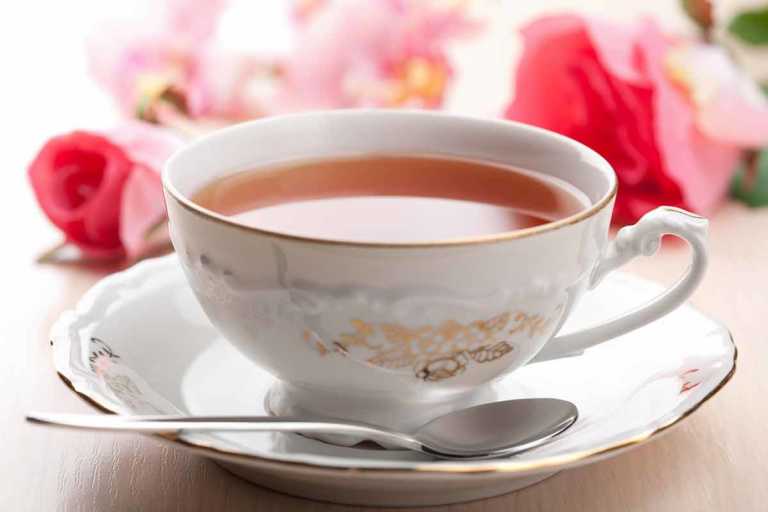 20 British Drinks To Try When Visiting Britain