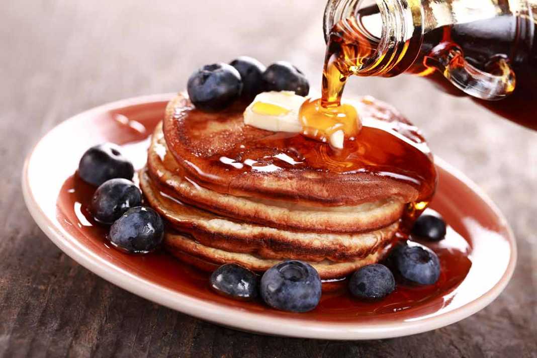 21 Traditional Canadian Foods | 10 Places To Taste Them in 2026
