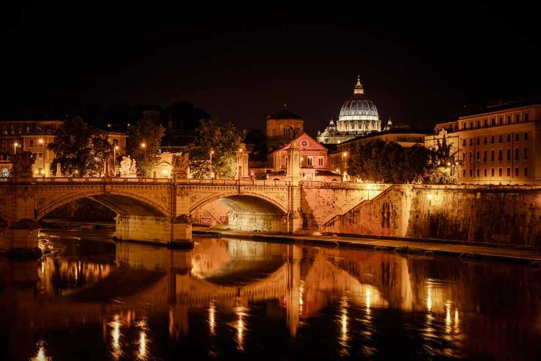 20 Best Cities At Night To Visit In 2026