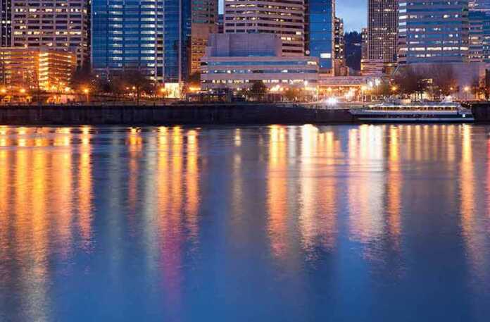 20 Things To Do In Portland At Night In 2026