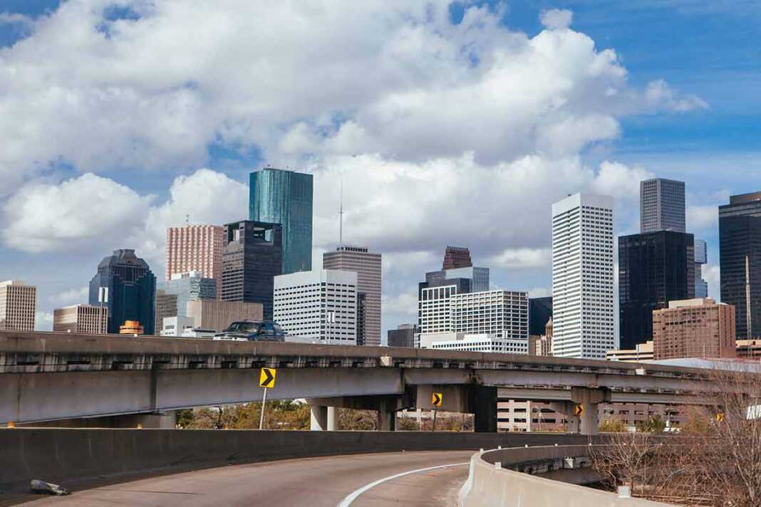 20 Places To Visit On A Houston to Los Angeles Road Trip In 2026