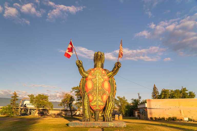 28 Famous Canadian Landmarks You Need To Visit in 2026