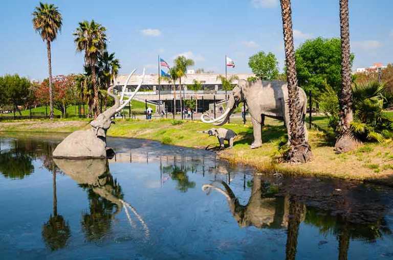 25 Amazing Los Angeles Landmarks For Your 2026 Bucket List