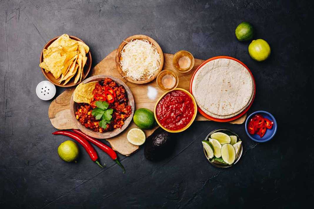 20 Mexican Traditions That Will Make Your Jaw Drop (2026)