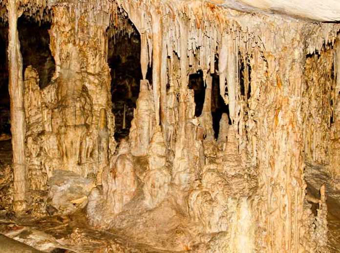 21 Amazing Landmarks In Nevada To Visit In 2026