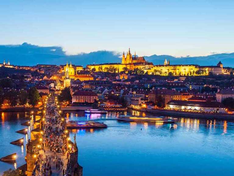 20 Best Cities At Night To Visit In 2026
