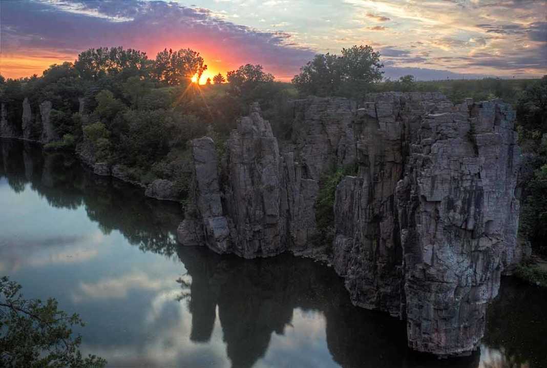 7 State Parks in South Dakota To Explore In 2026