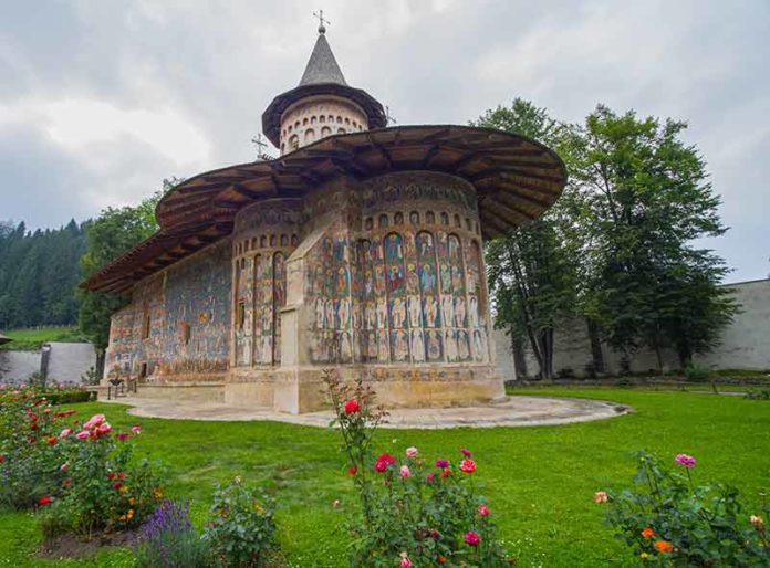 21 Amazing Landmarks in Romania For Your 2026 Bucket List