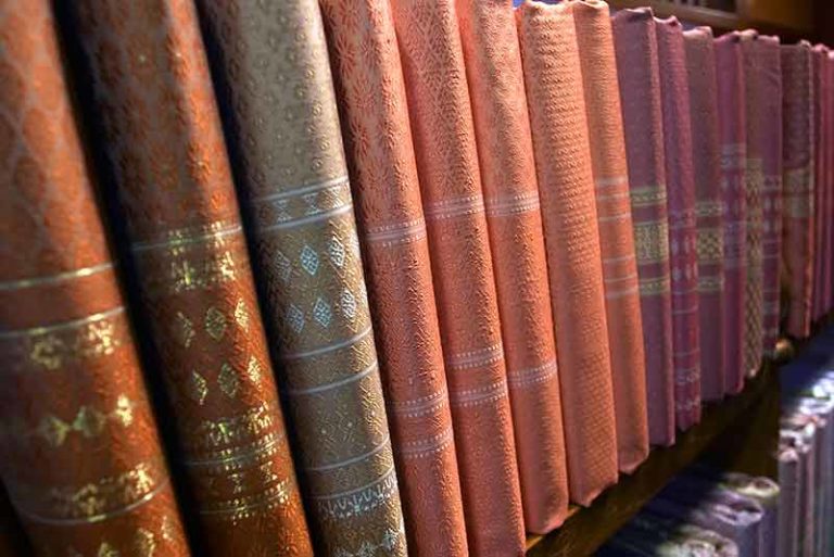 Thai Silk - Where To Buy Thai Silk In Bangkok | Travel2Next