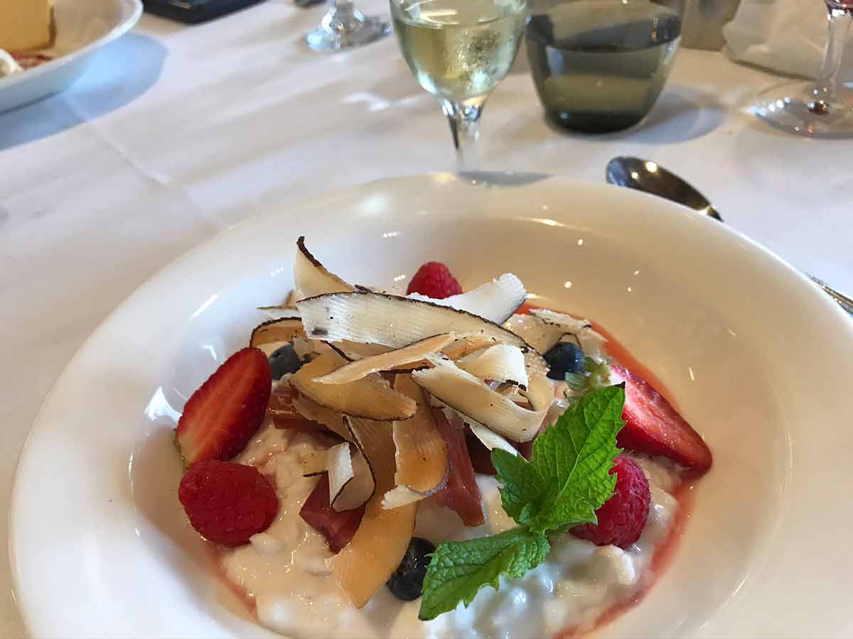 Stanthorpe and The Granite Belt - Things To Do, Where To Eat and Stay