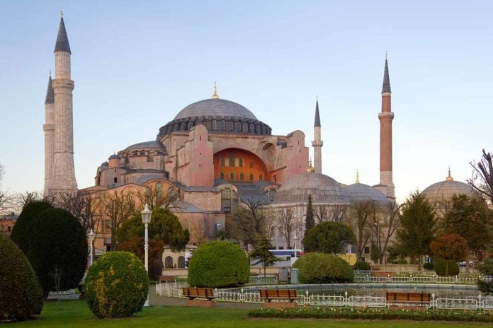 23 Famous Turkey Landmarks For Your 2026 Bucket List