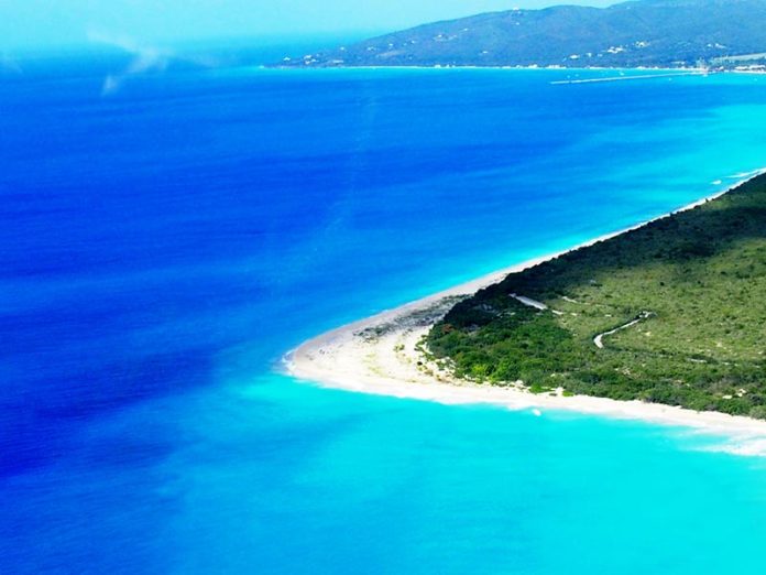 St Croix Scenic Aerial Tour with Fiona Horne - Travel2Next