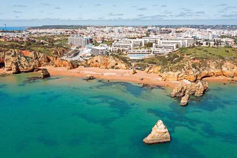 Where To Stay In The Algarve In 2026